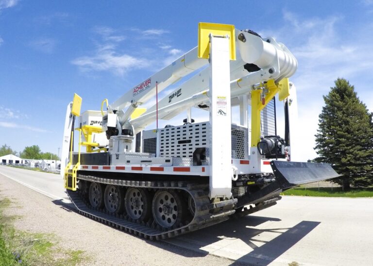 Tracked Lift (UTV) - Dur-A-Lift Inc.