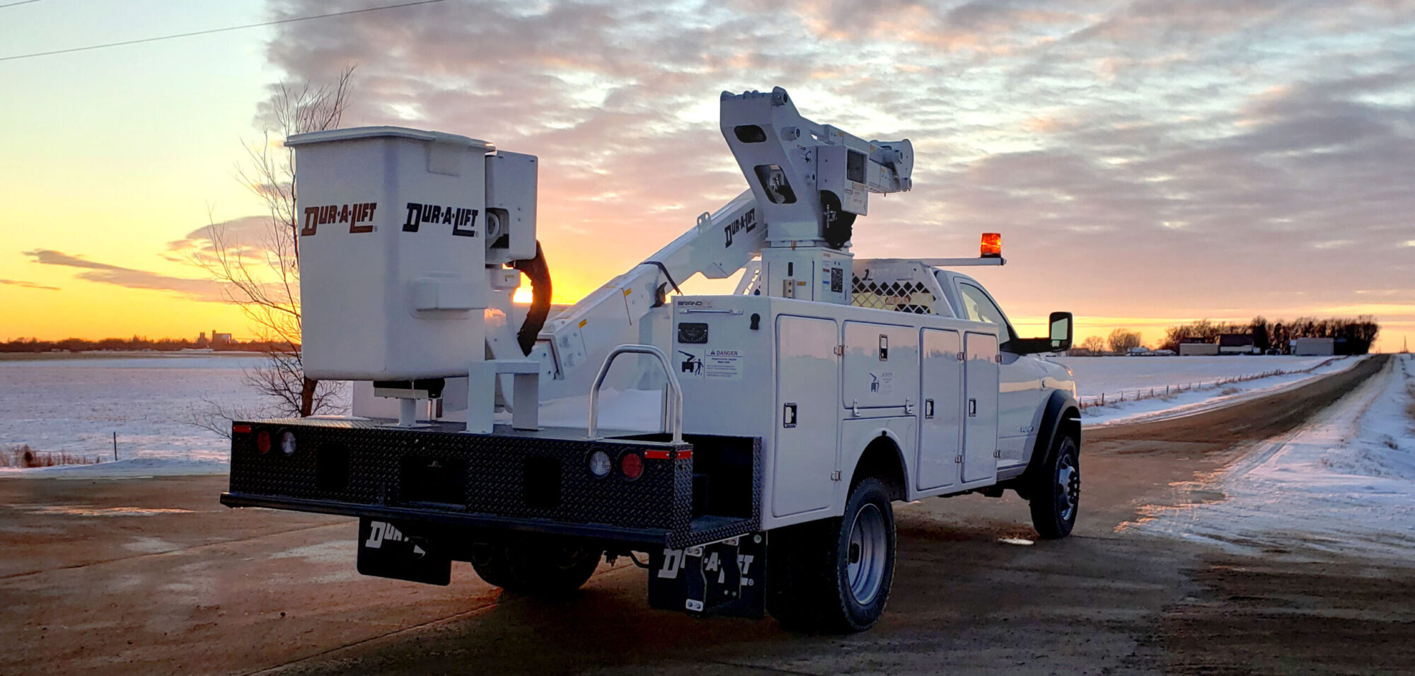 About Us | Dur-A-Lift