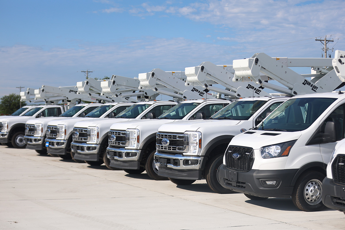 Bucket Trucks For Sale - Dur-A-Lift Inc.